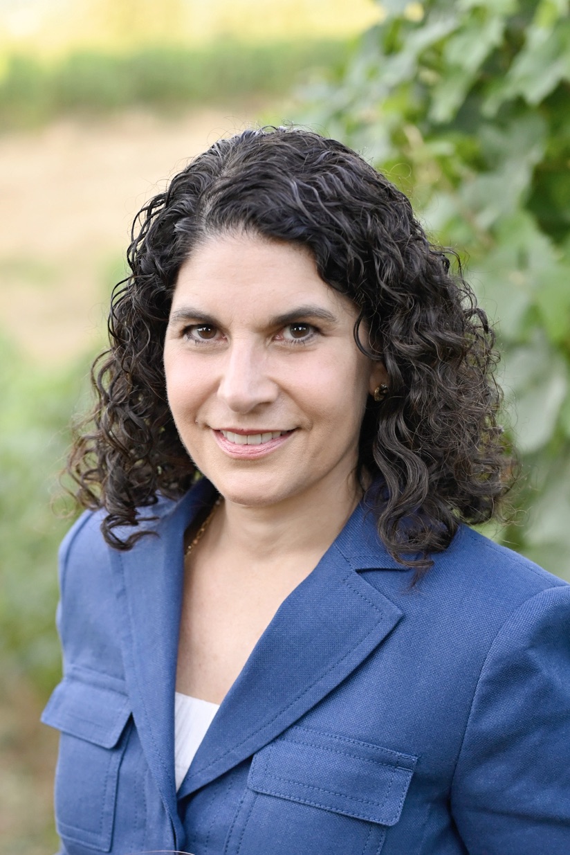 Gina Bianco - Oregon Wine Industry